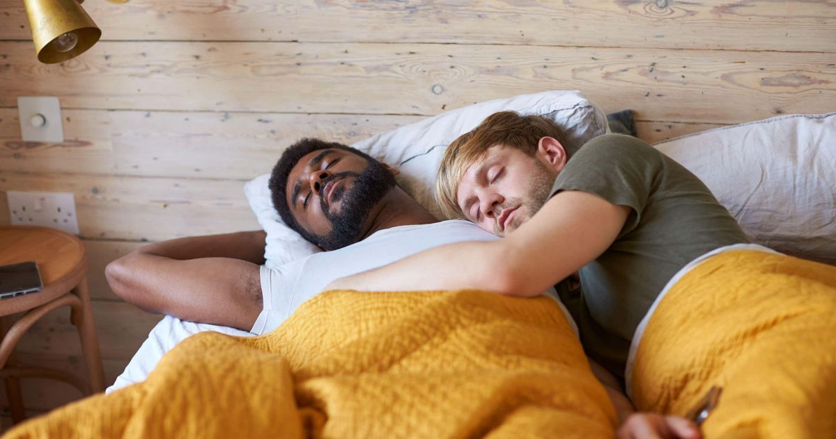 Pros and cons of sharing a bed with your partner and…