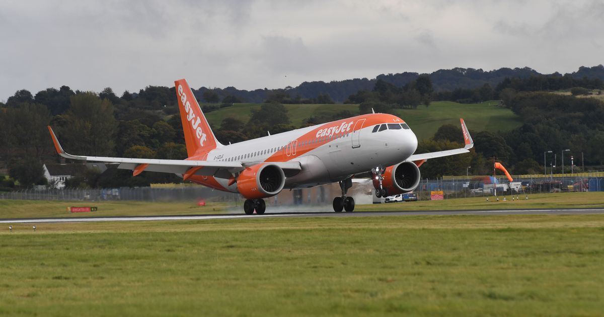 Easyjet 'sorry' as passengers told to wait at gate…