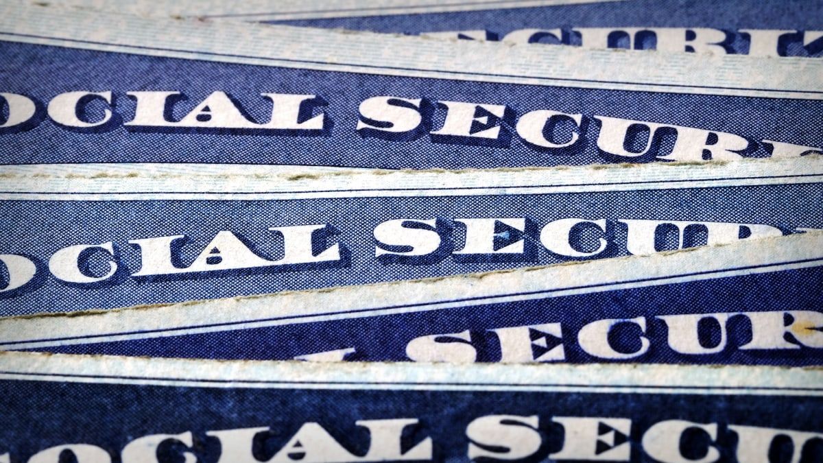 When to Draw Social Security: Here Are the Ins and Outs