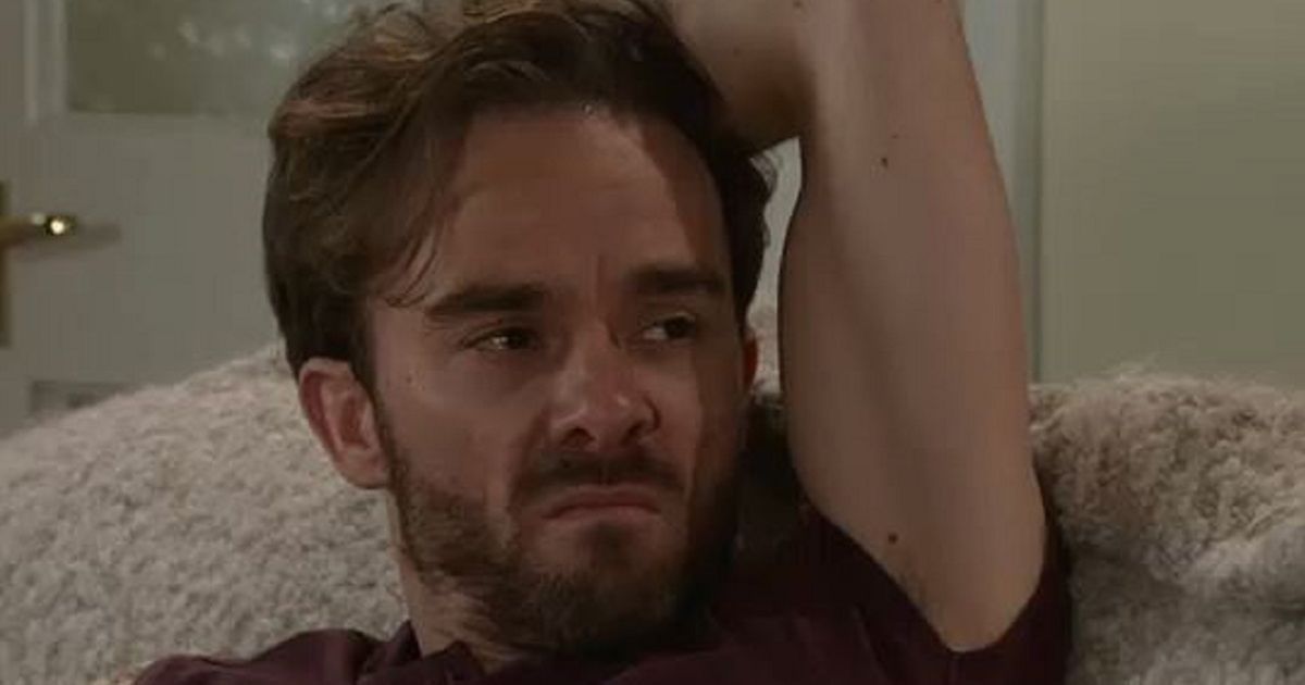 ITV Corrie fans ask "what?" after David Platt's age is…