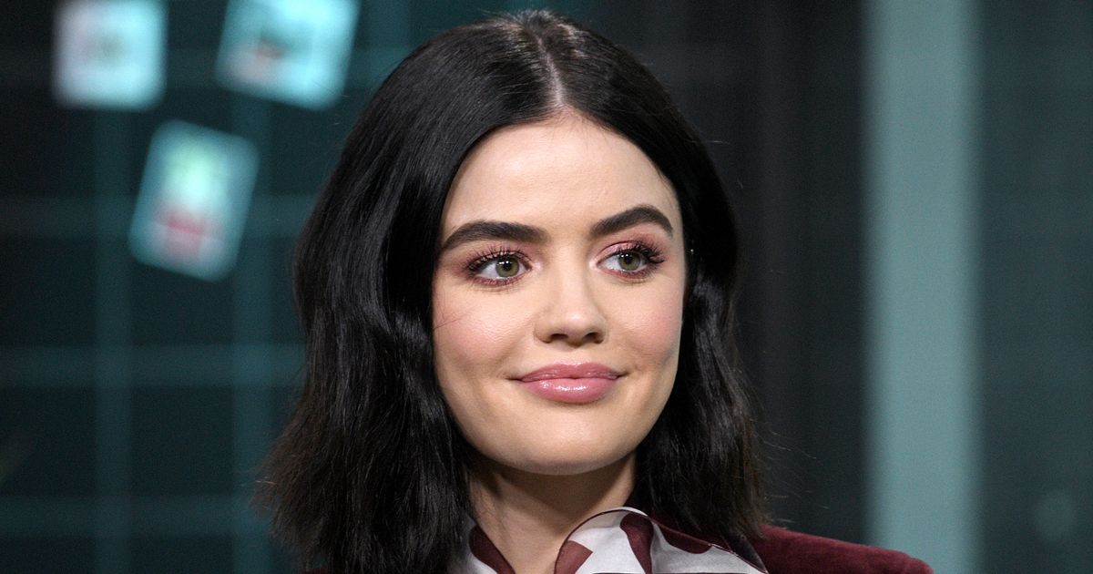 Pretty Little Liars star breaks down as she admits…