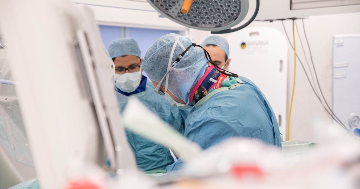 Nottingham hospitals reduce number of patients waiting…