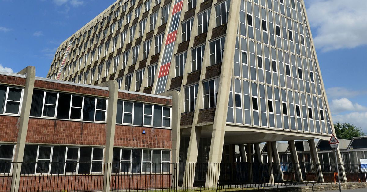 Mancunians have their say after the 'Toast Rack' is…