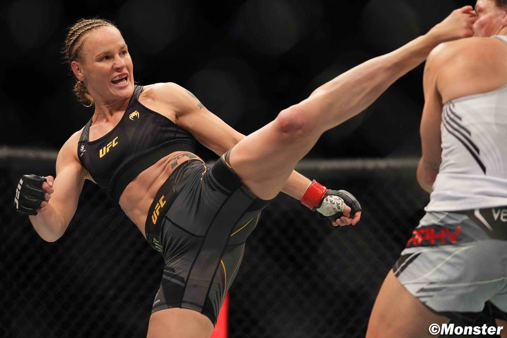 Valentina Shevchenko respects Alexa Grasso’s hands,…