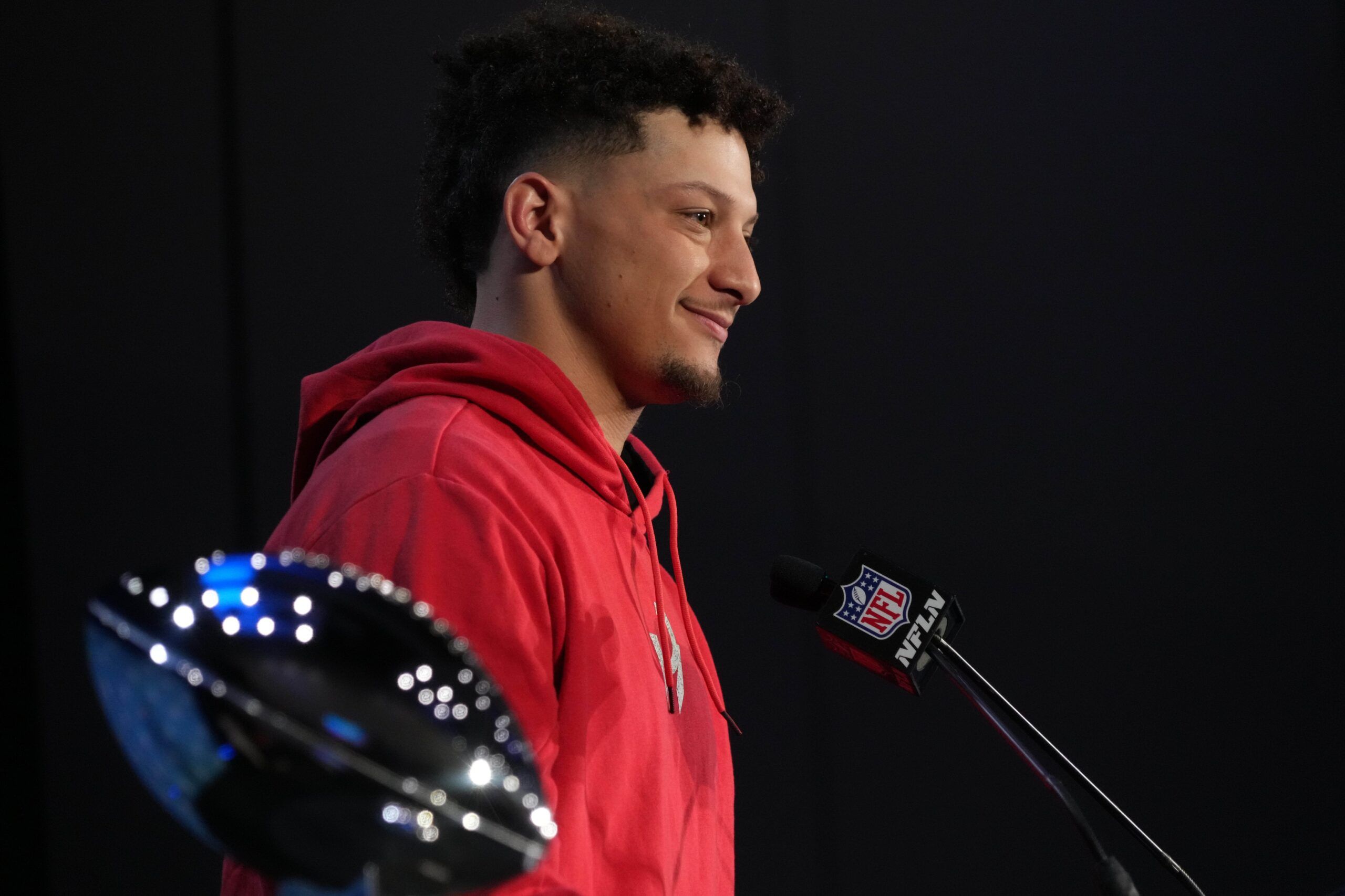 Patrick Mahomes thanked Bill Belichick for helping…