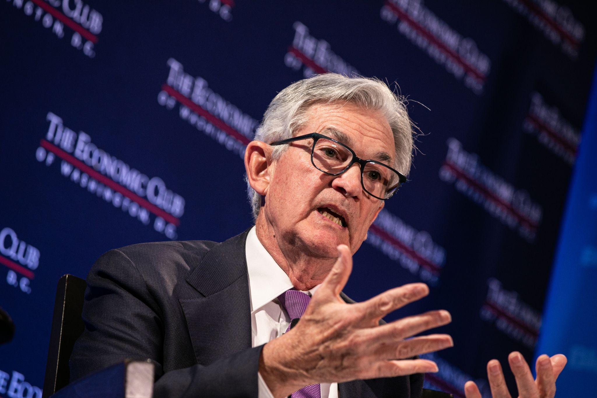 Bank of America analyst warns the Fed will hike rates…