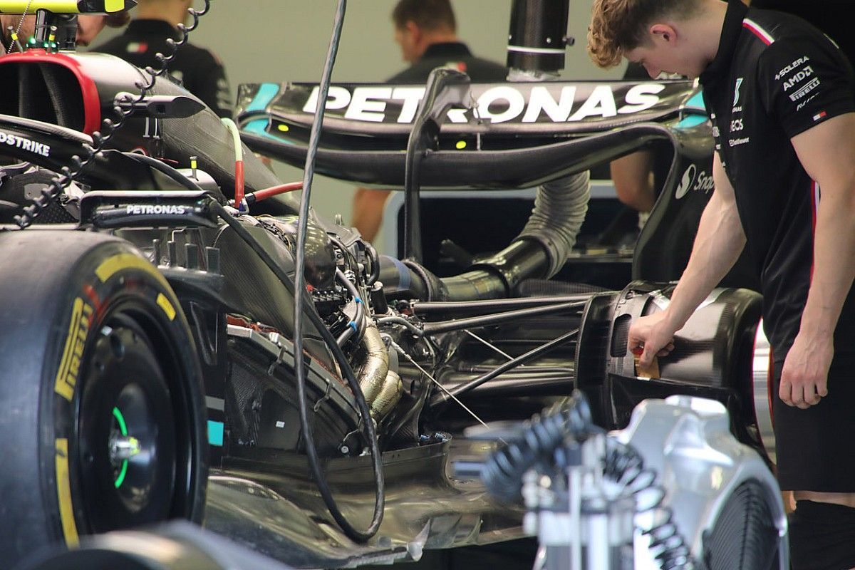 Why new rear wing hints at change of F1 approach for…