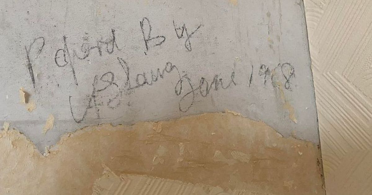 'Hidden note' dating back to 1960s discovered under…