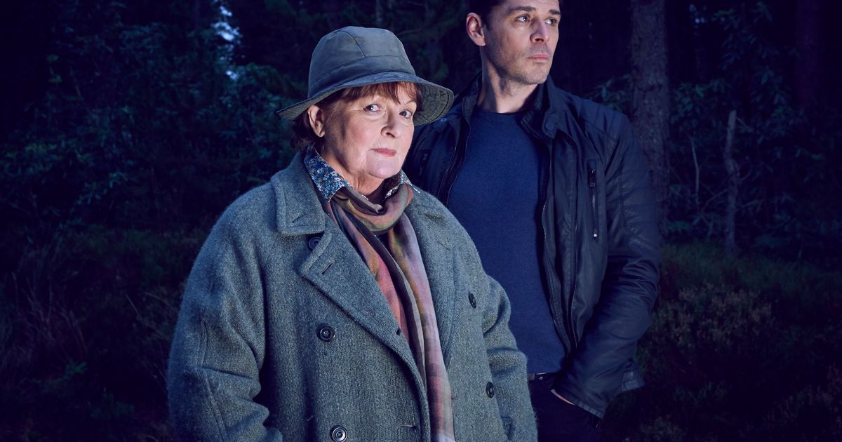 Kenny Doughty's Vera co-stars stay silent after…