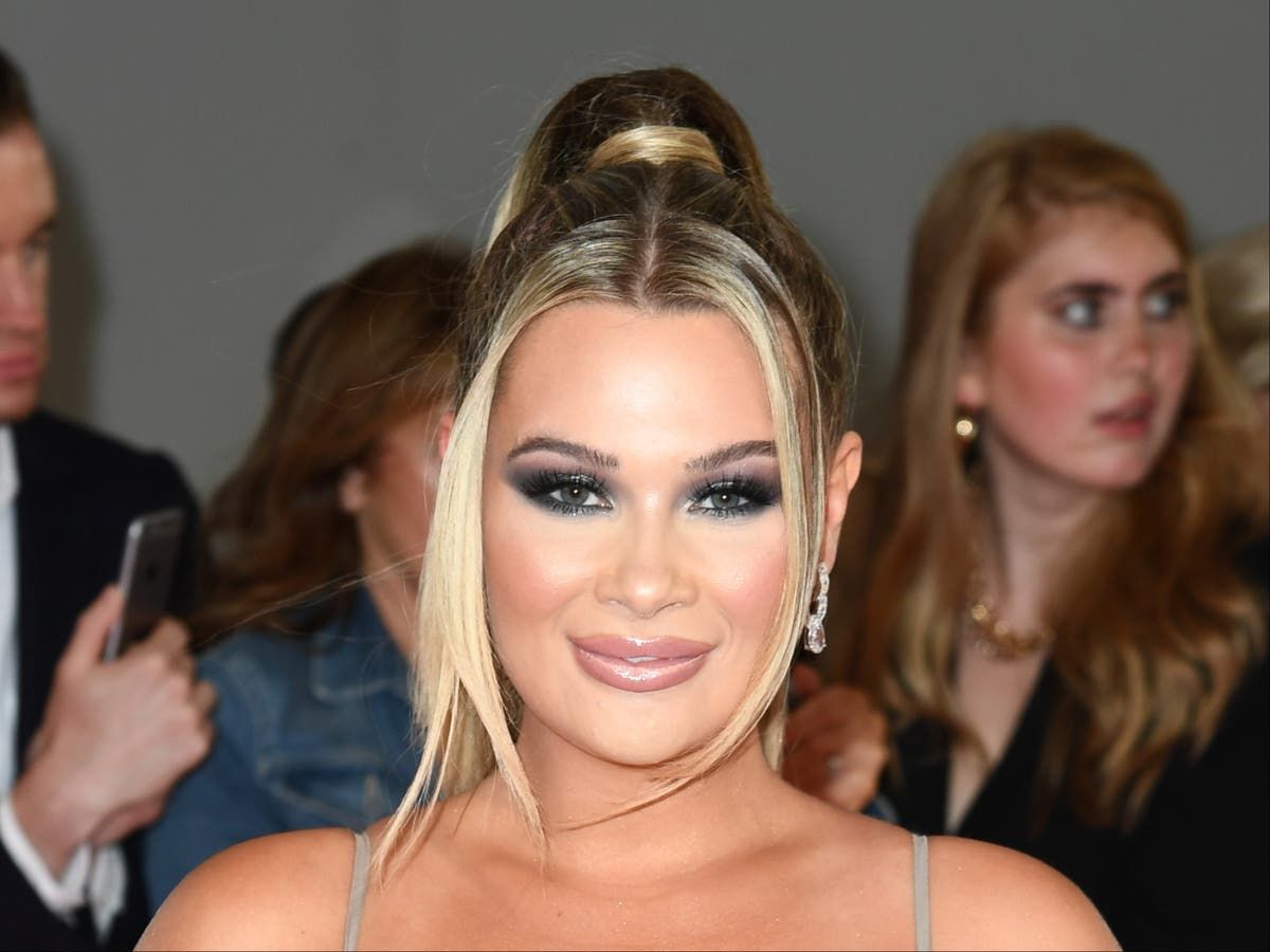 Love Island star Shaughna Phillips announces due date…