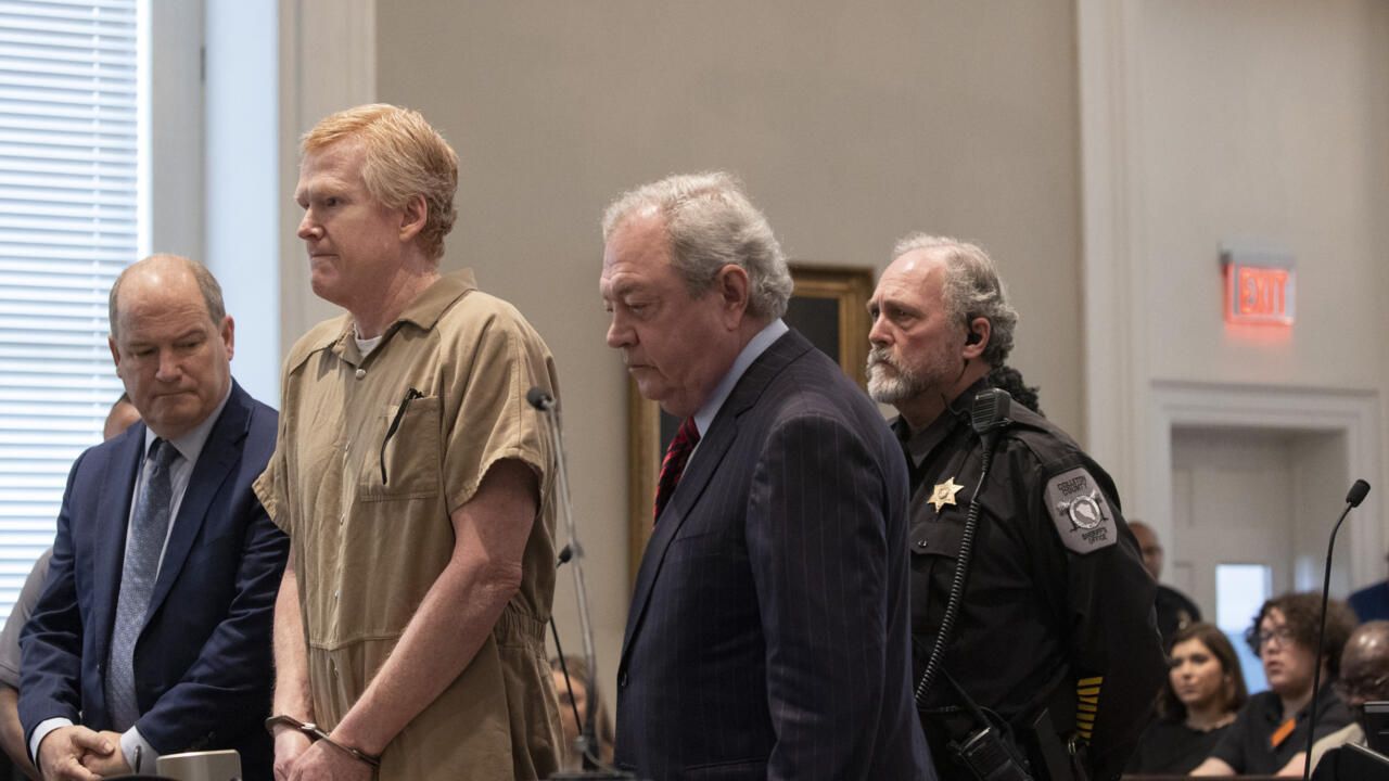 Disgraced US lawyer Murdaugh sentenced to life for…