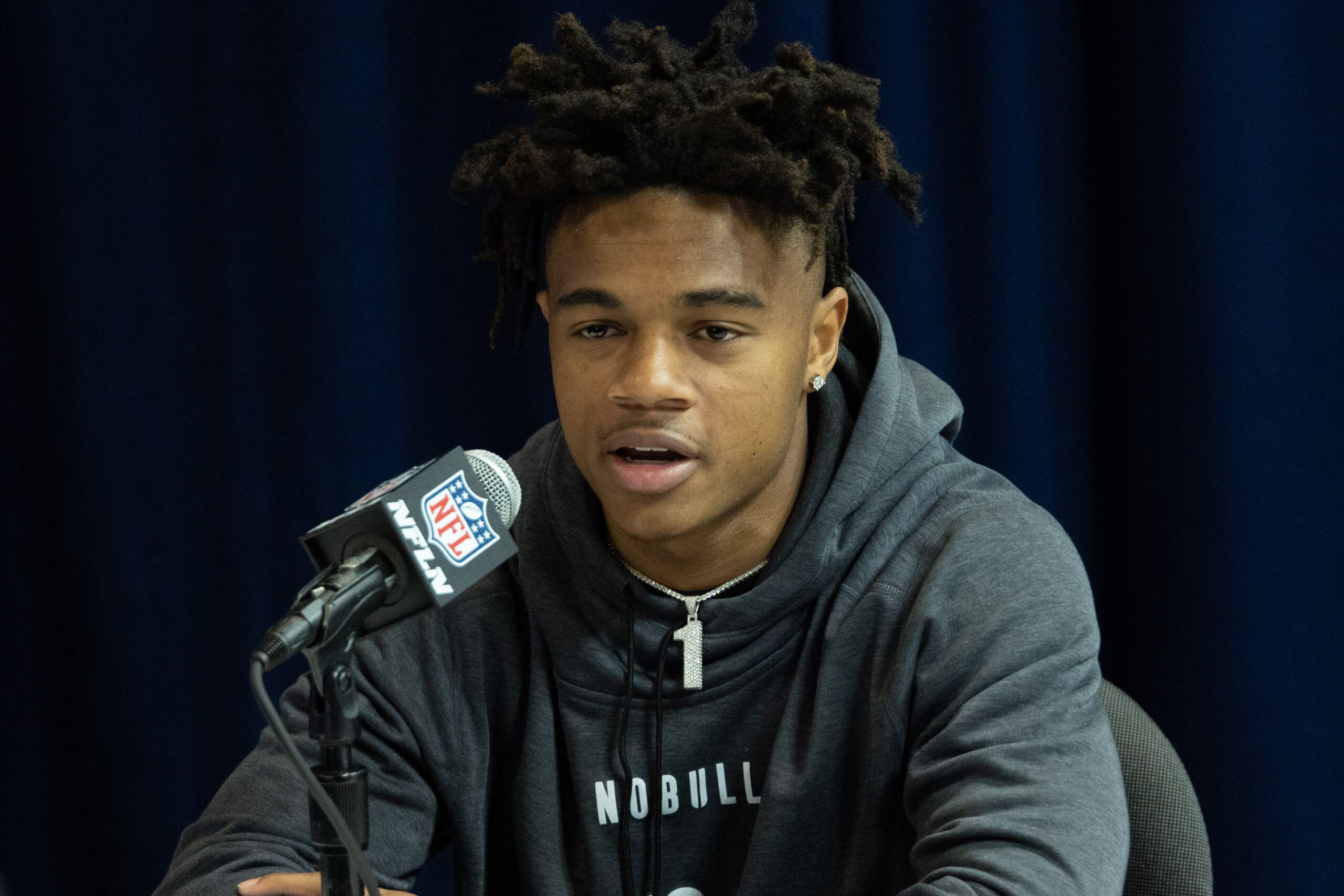 Houston WR Tank Dell would like to ‘help that rebuild’…