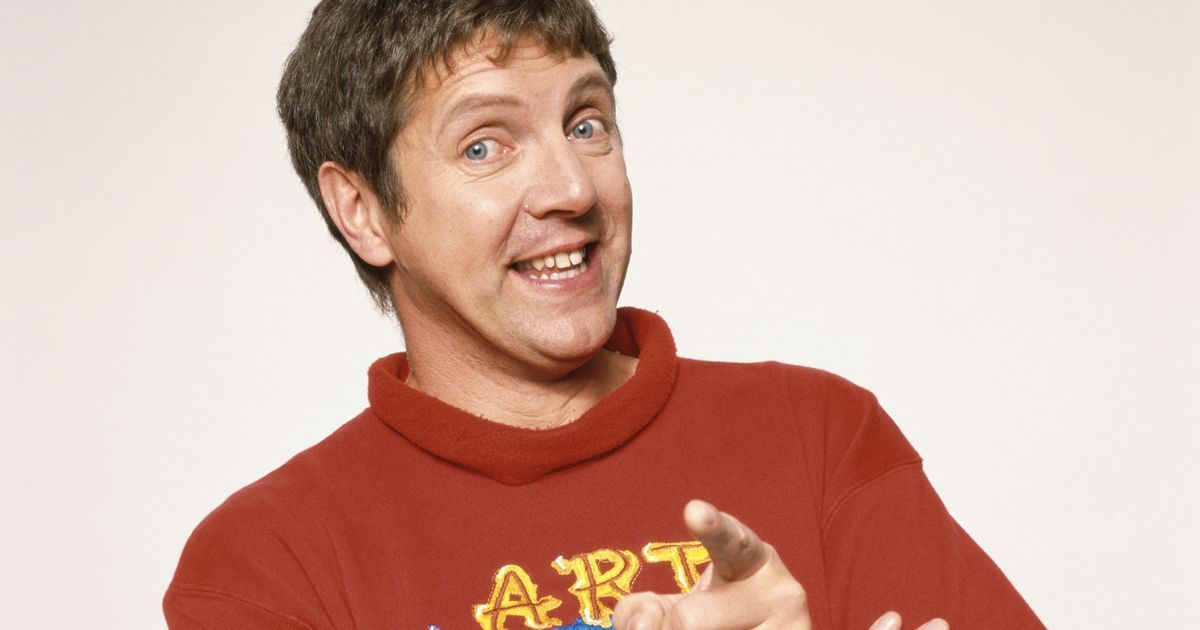 Art Attack star Neil Buchanan unrecognisable as rock…