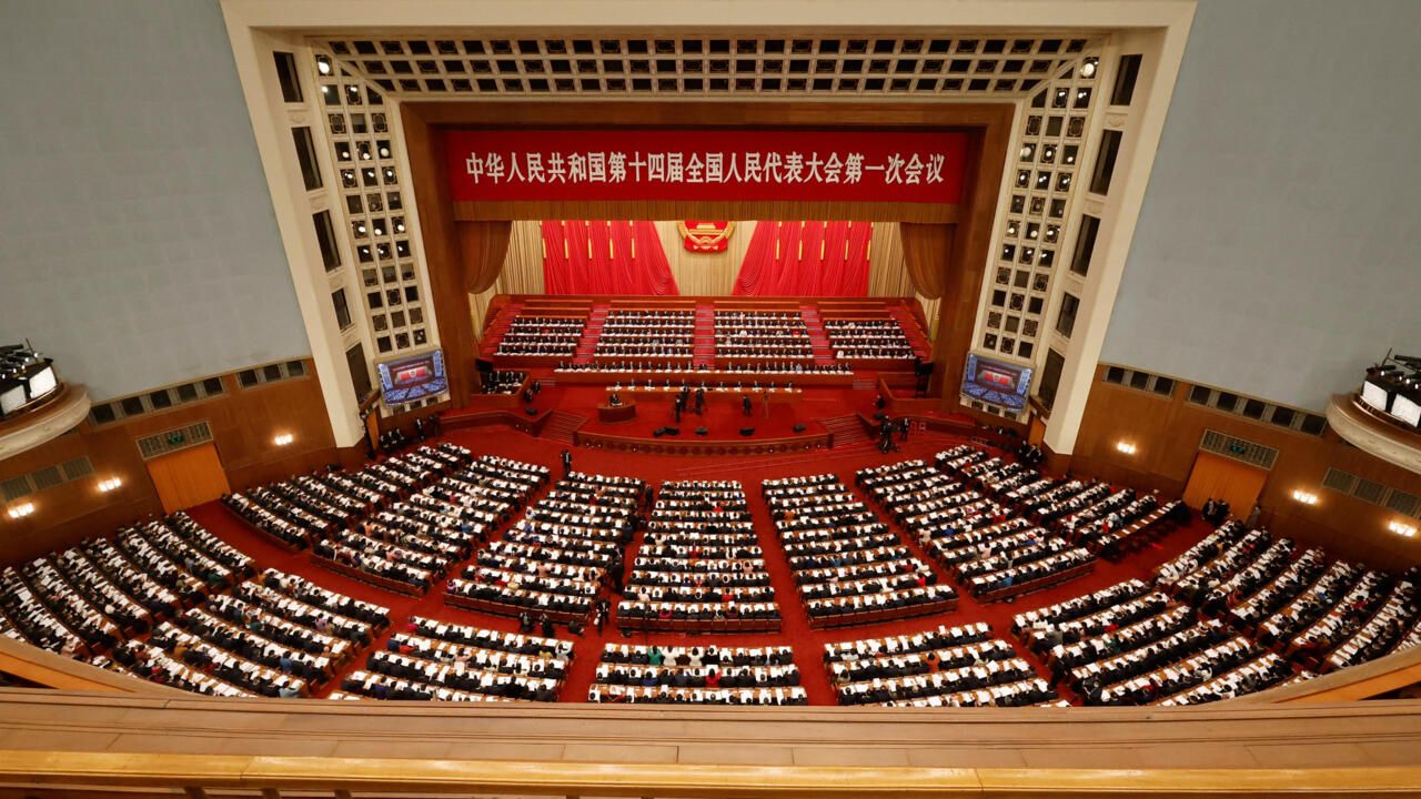 China's "parliament" sets this year's economic growth…