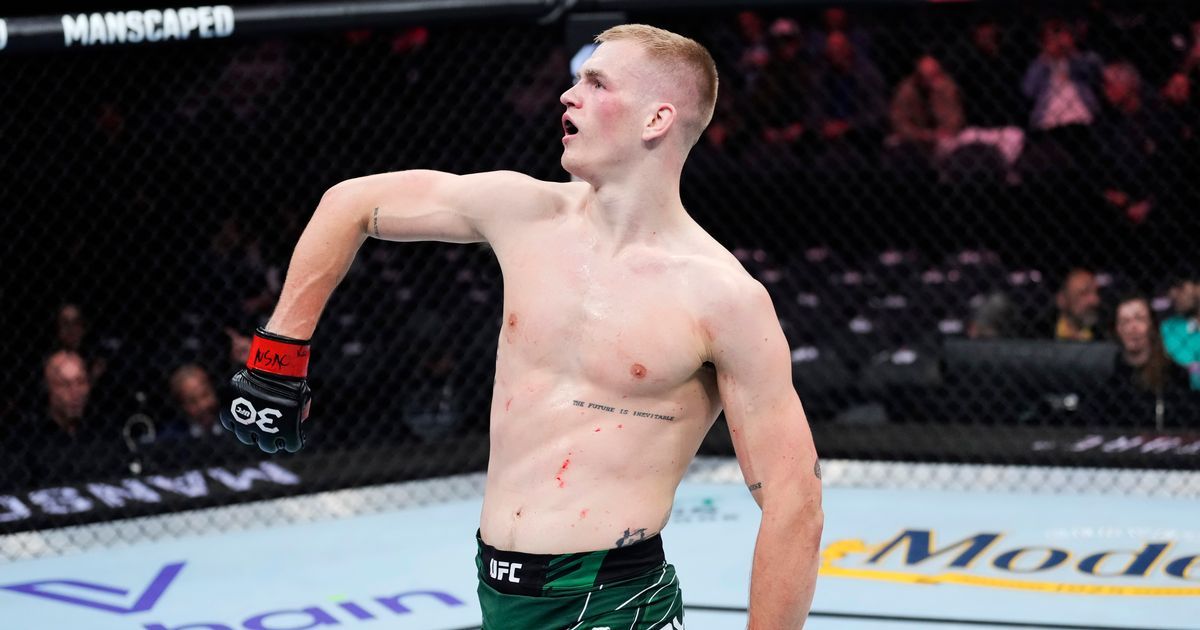 Conor McGregor calls "little daisy" Ian Garry a future…