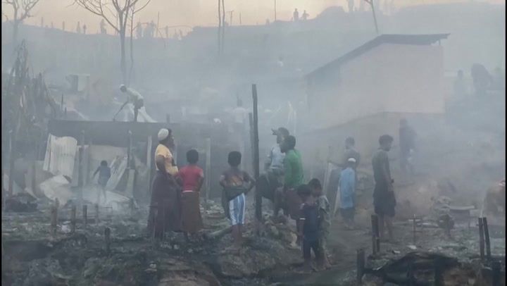 Massive fire at Rohingya refugee camp leaves 12,000…