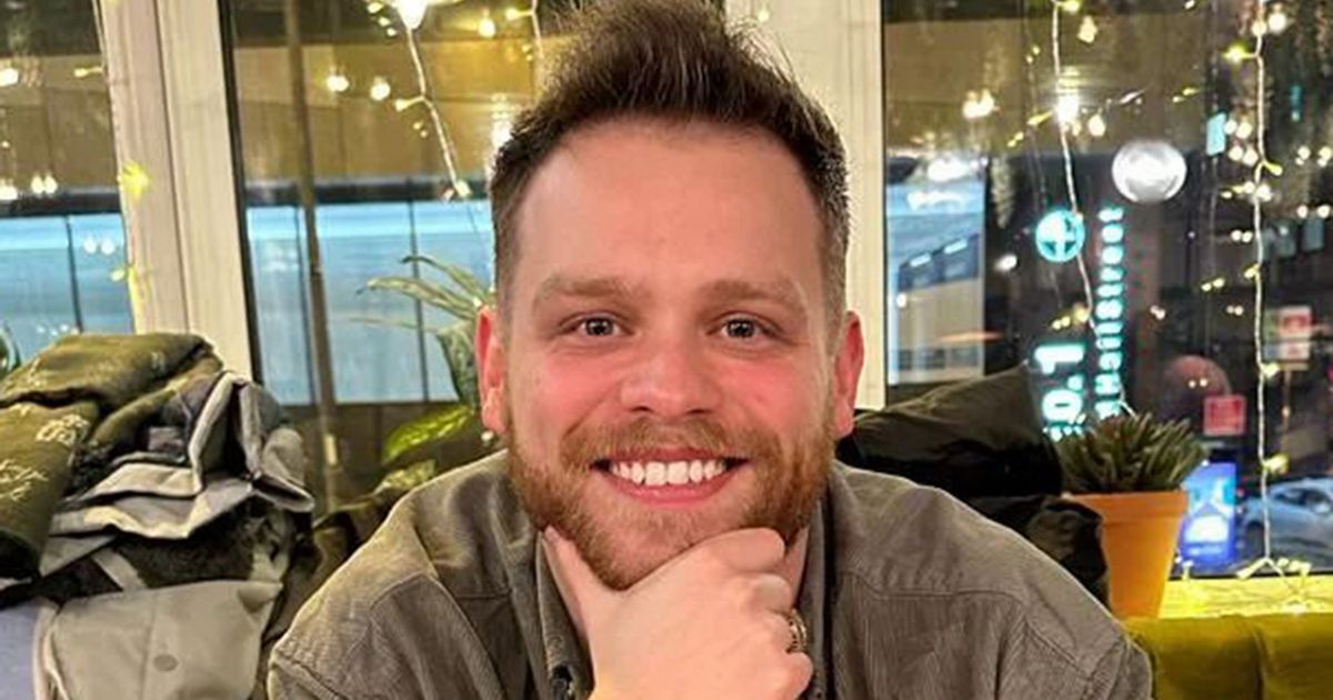 Hollyoaks star rushed to hospital after suffering…