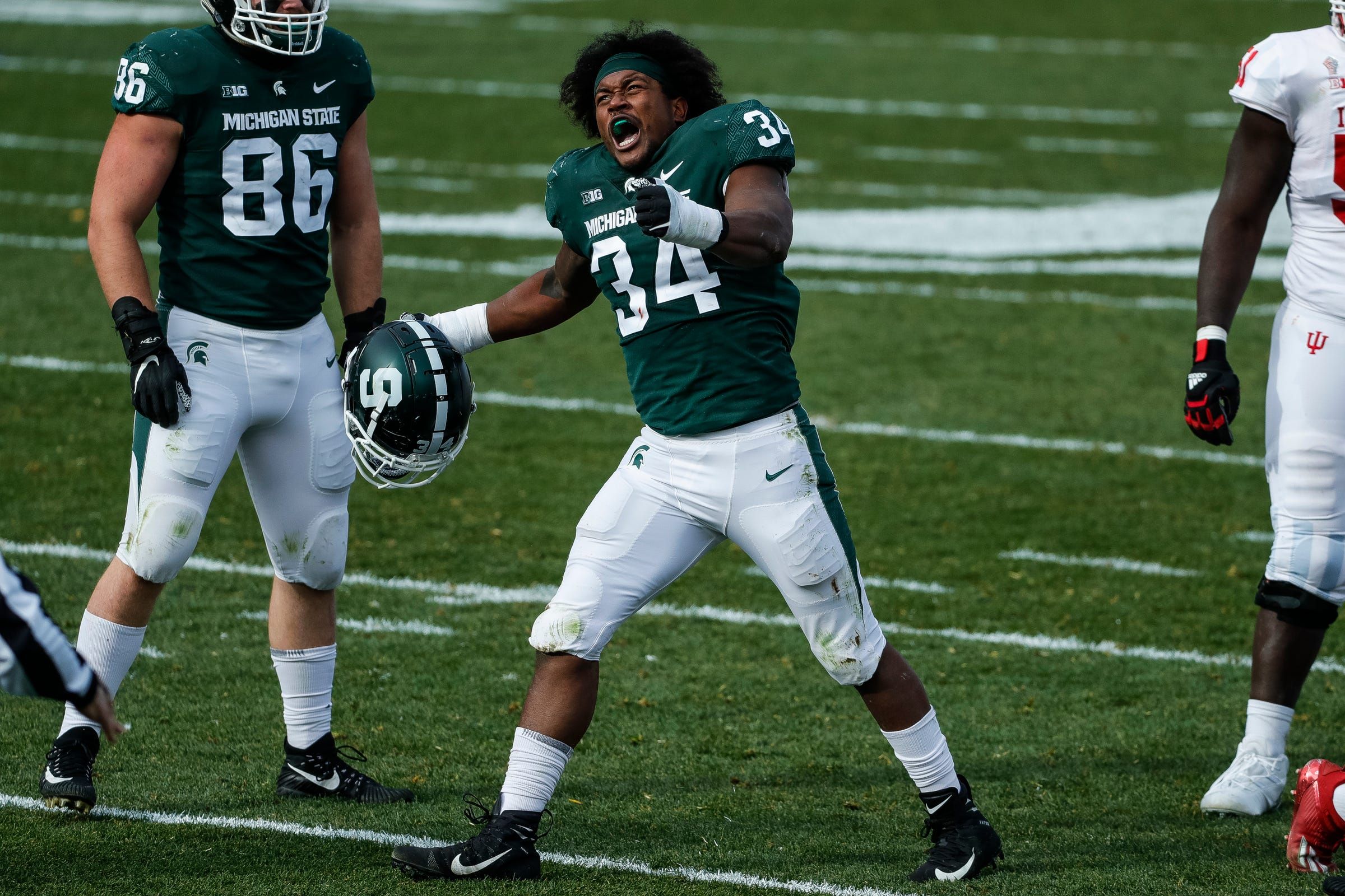 REPORT: Former MSU linebacker Antjuan Simmons joining…