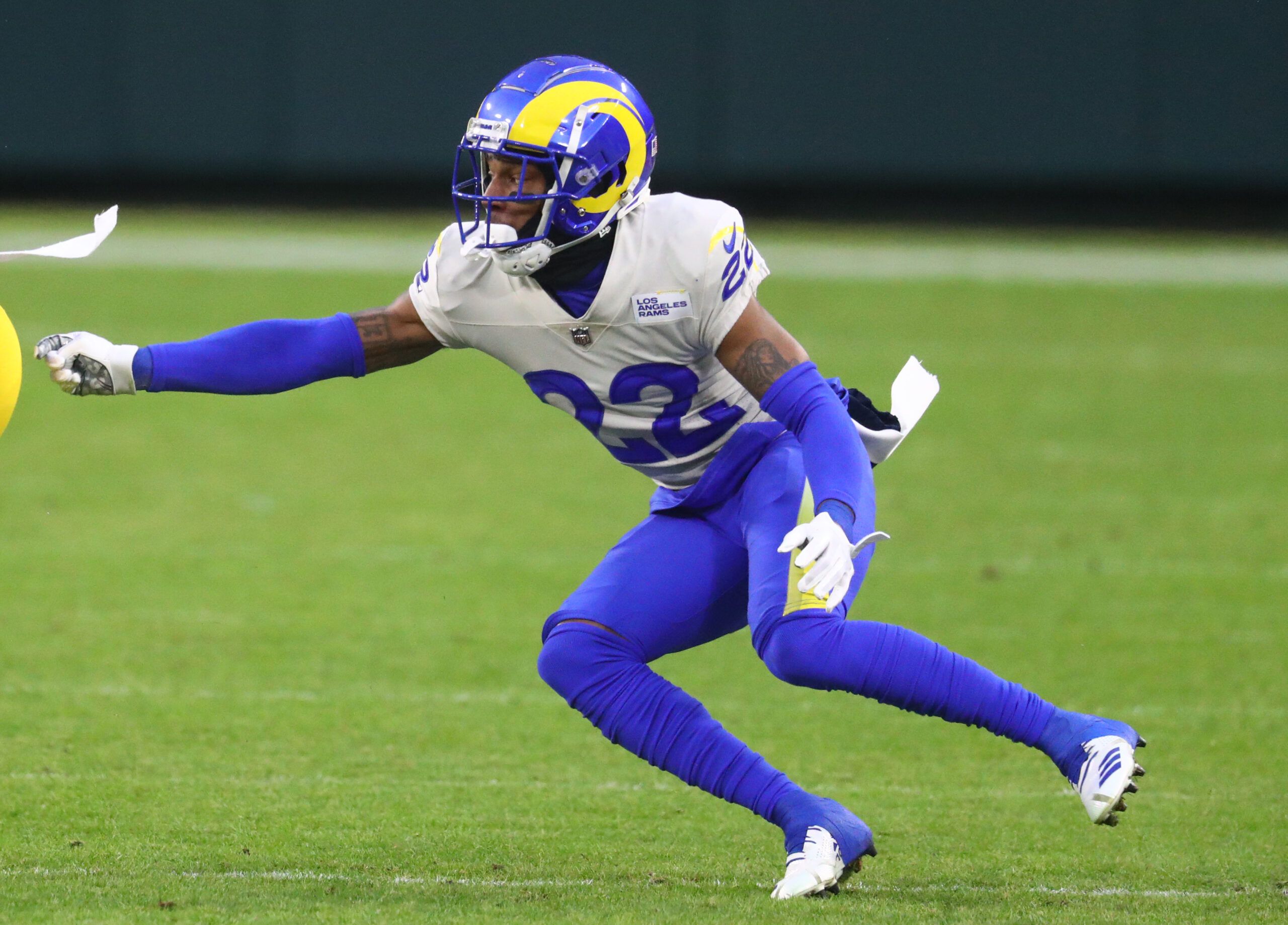 1 pending free agent Chargers should target: NFC West…