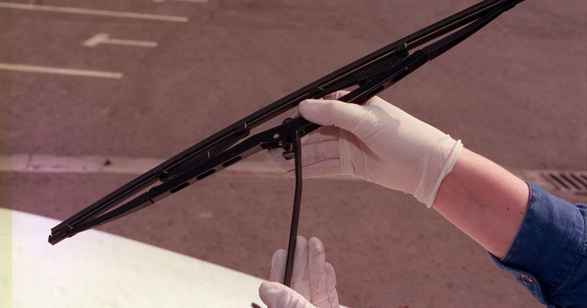 Windscreen defrosting tricks to save you from causing…