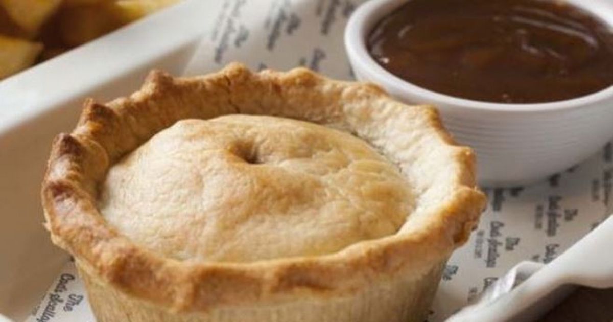 Nottinghamshire chippy scoops top prize at British Pie…