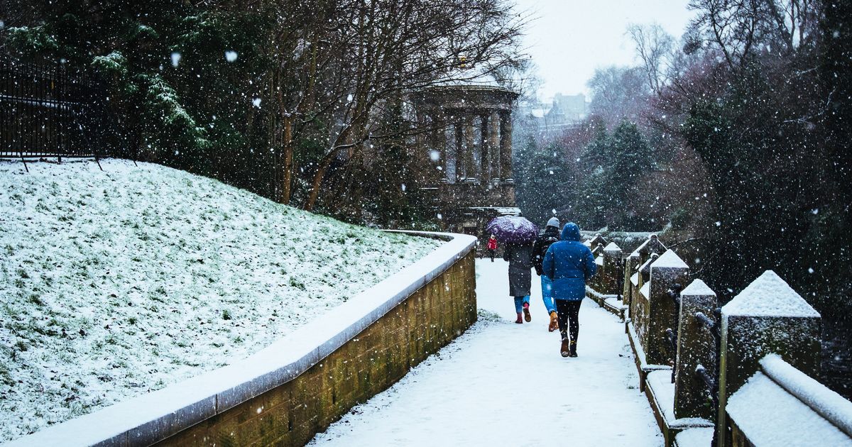 Edinburgh weather as map shows up to 5cm of snow to be…