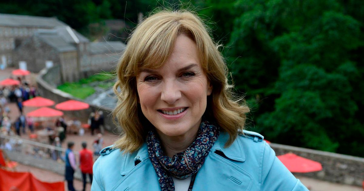 BBC host Fiona Bruce quits charity role amid domestic…