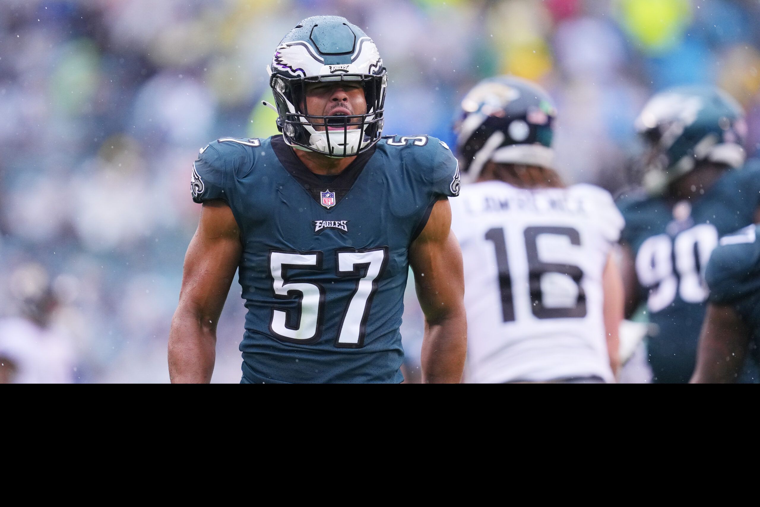 Details of LB T.J. Edwards’ contract with Bears