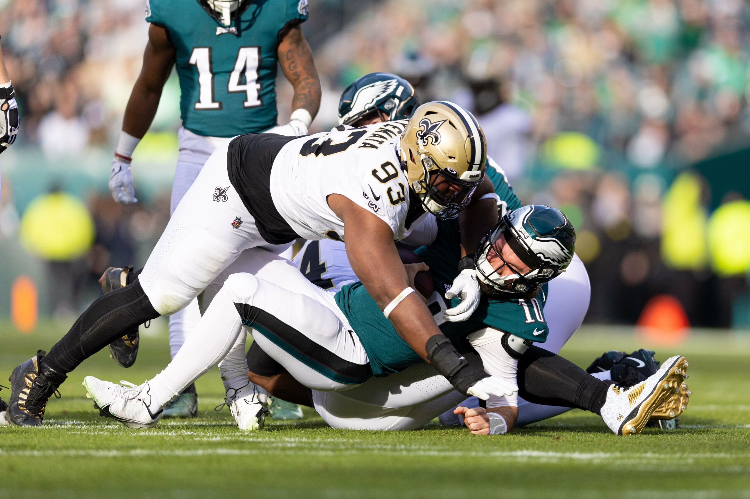 Falcons sign DT David Onyemata to 3-year deal, per…
