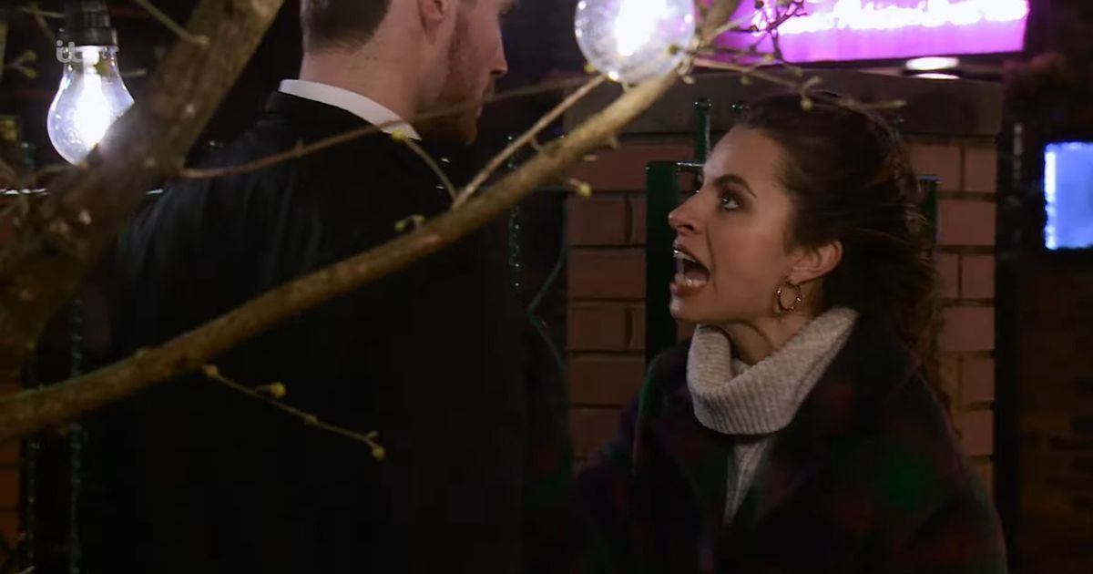 ITV Coronation Street fans ask 'why' over Daisy scenes…