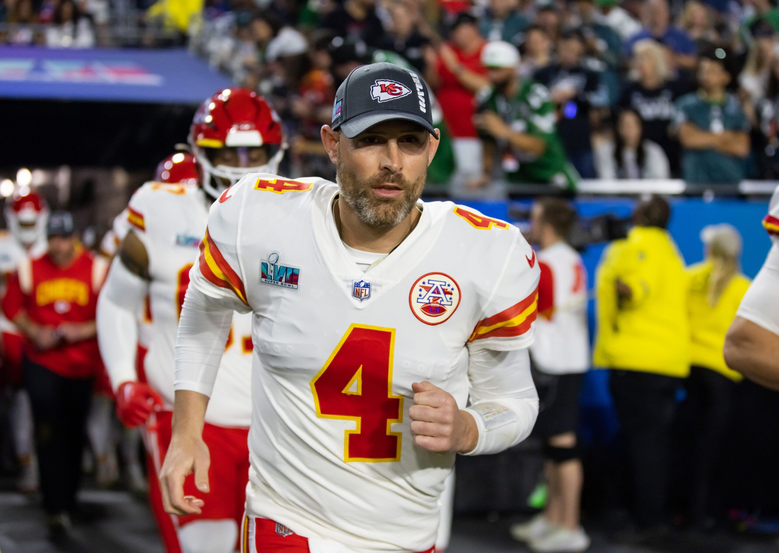 NFL team attempted to lure Chiefs’ Chad Henne from…