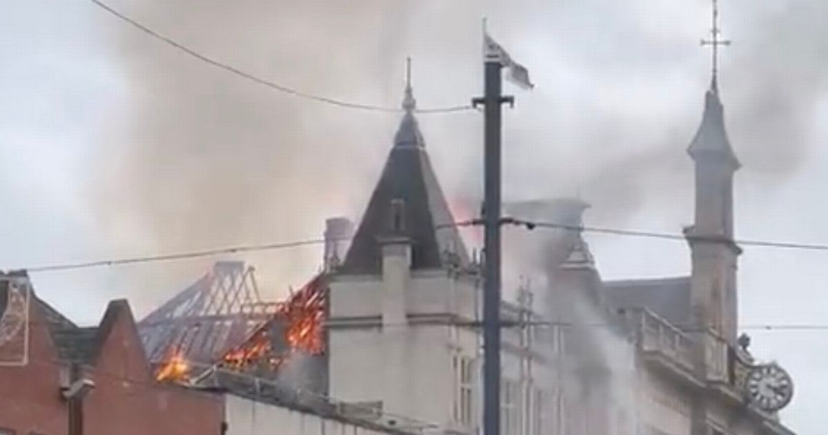 Huge fire breaks out at HSBC building in town centre…