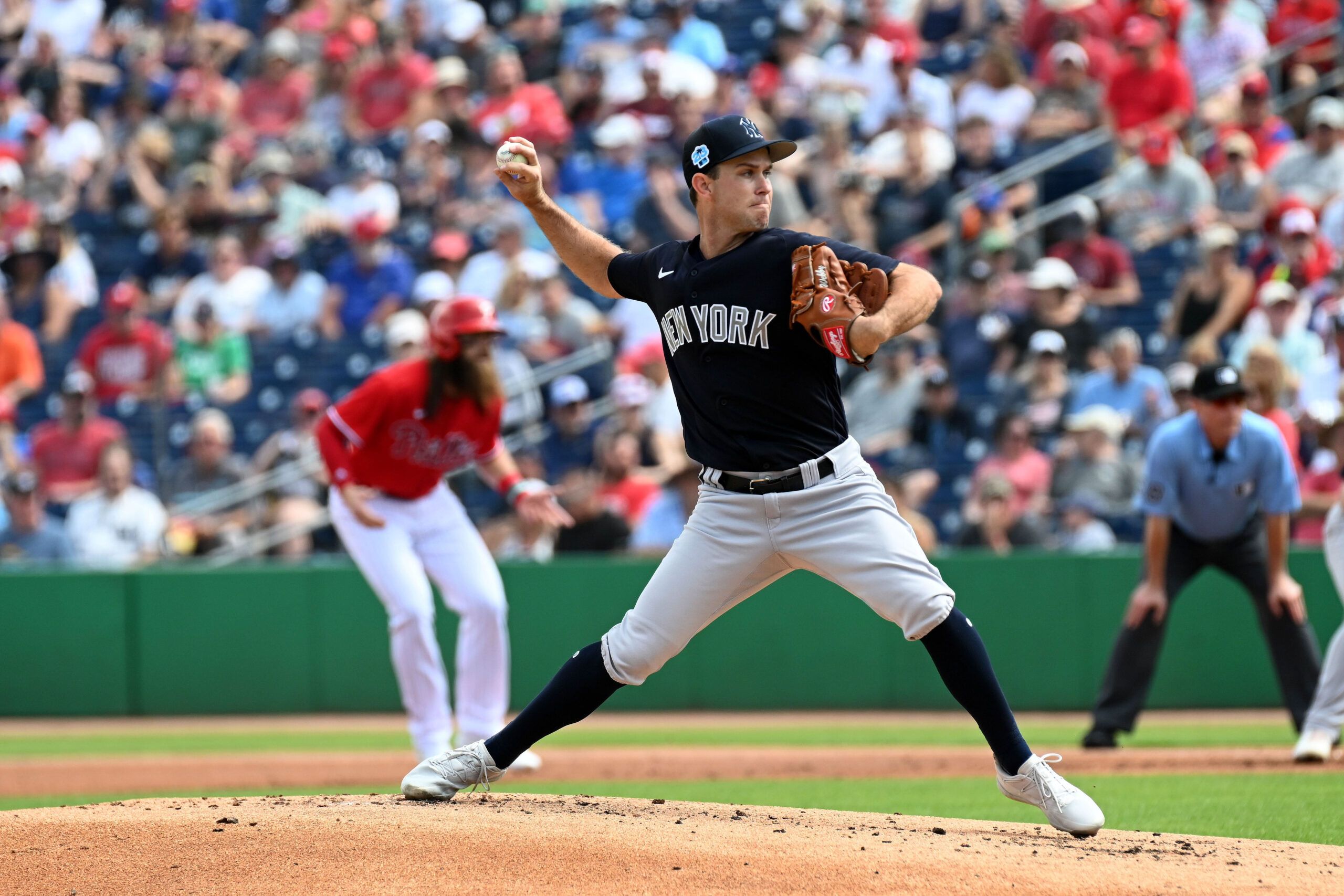 Philadelphia Phillies vs. New York Yankees, live…