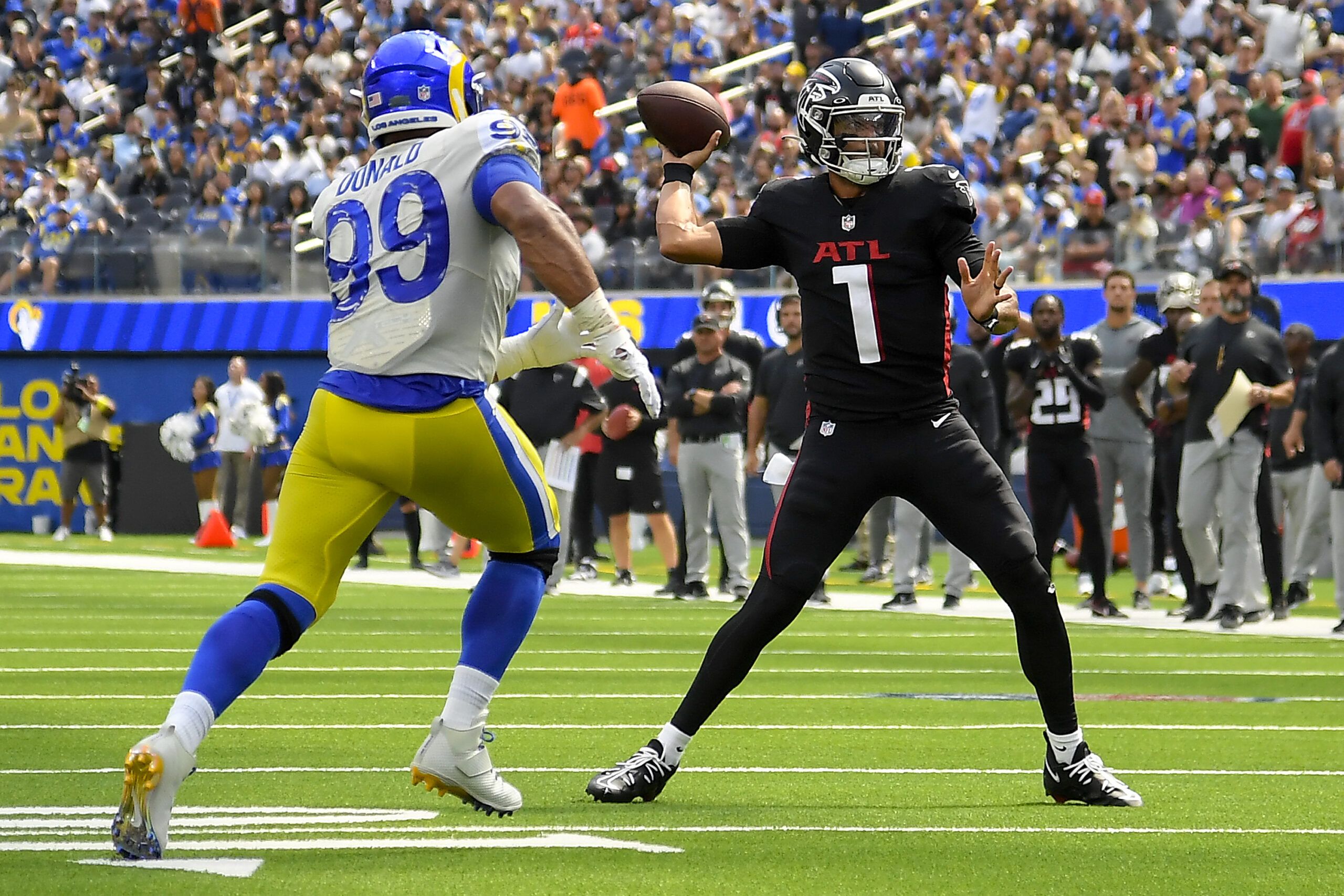 6 backup QBs the Rams could sign with Baker Mayfield…