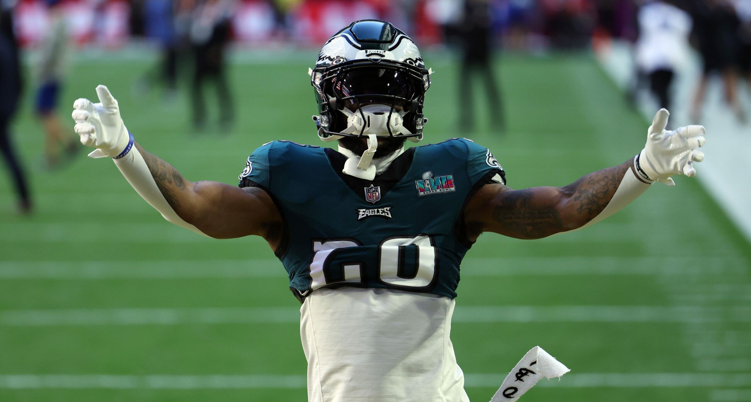 Panthers fans react to signing of Miles Sanders