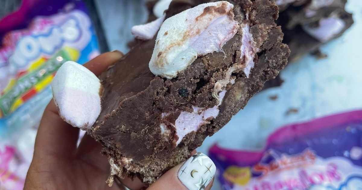 How people eat marshmallows - with one adding them to…