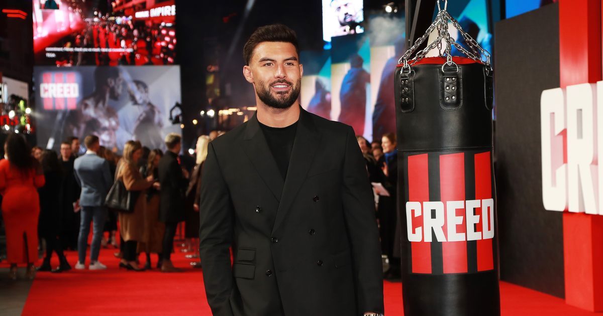 Love Island winner Liam Reardon targets boxing debut…