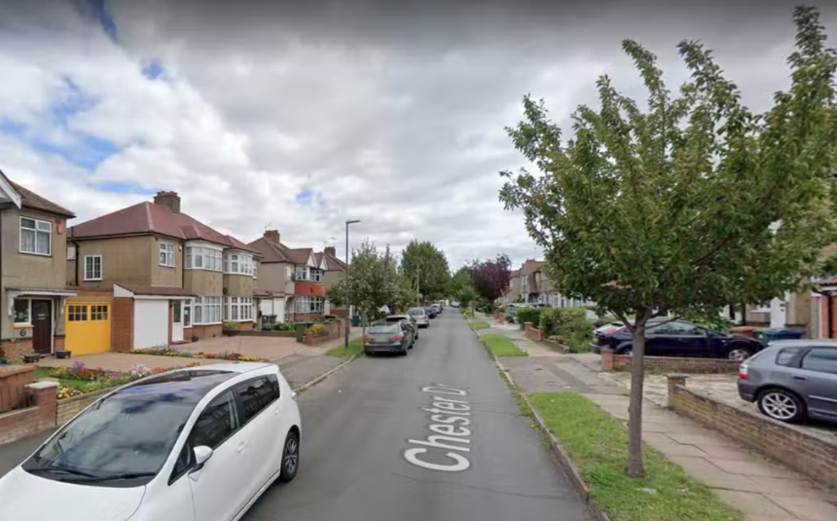 Murder probe after man stabbed to death in fight near…