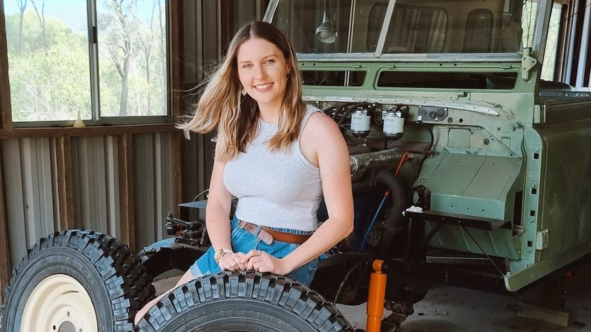 Female four-wheel drive enthusiasts confront…