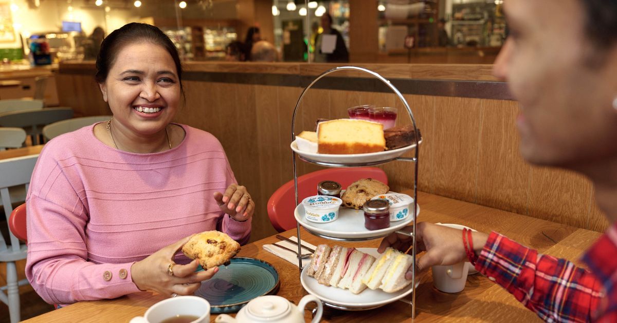 Supermarket afternoon tea deals for Mother's Day…