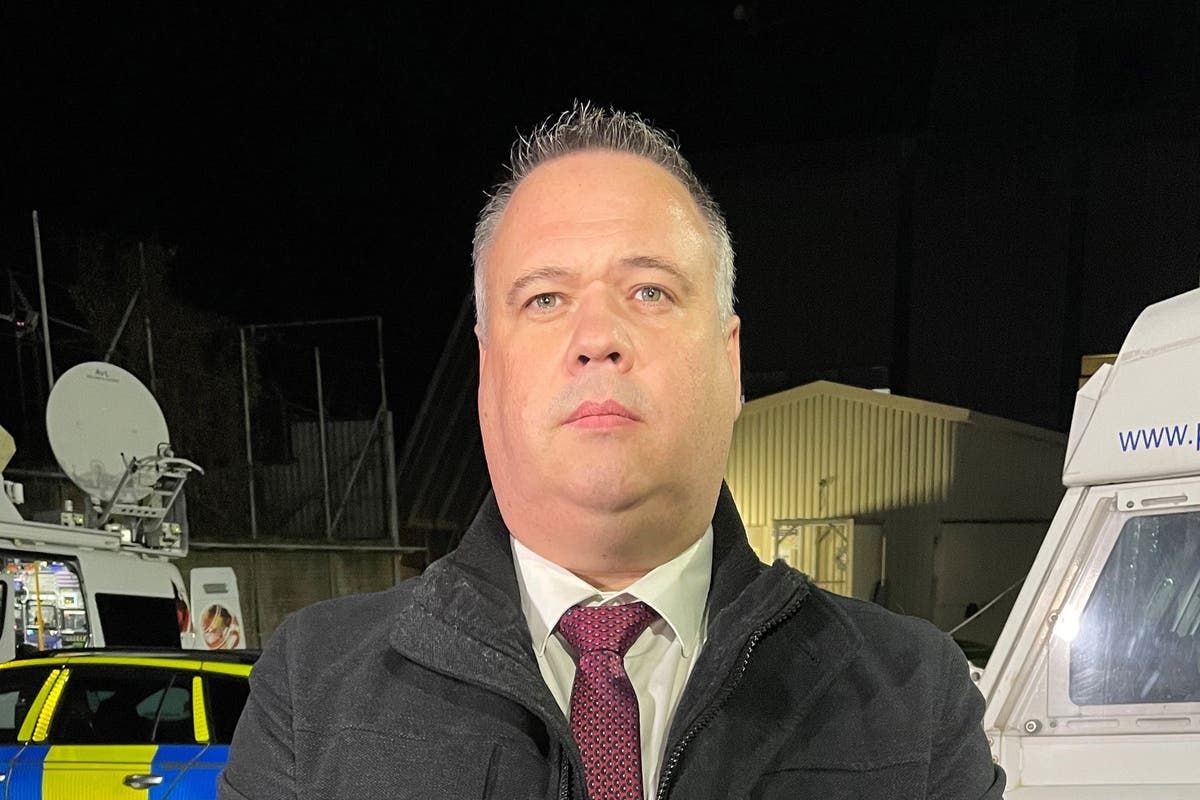 Man held over New IRA claim following shooting of…