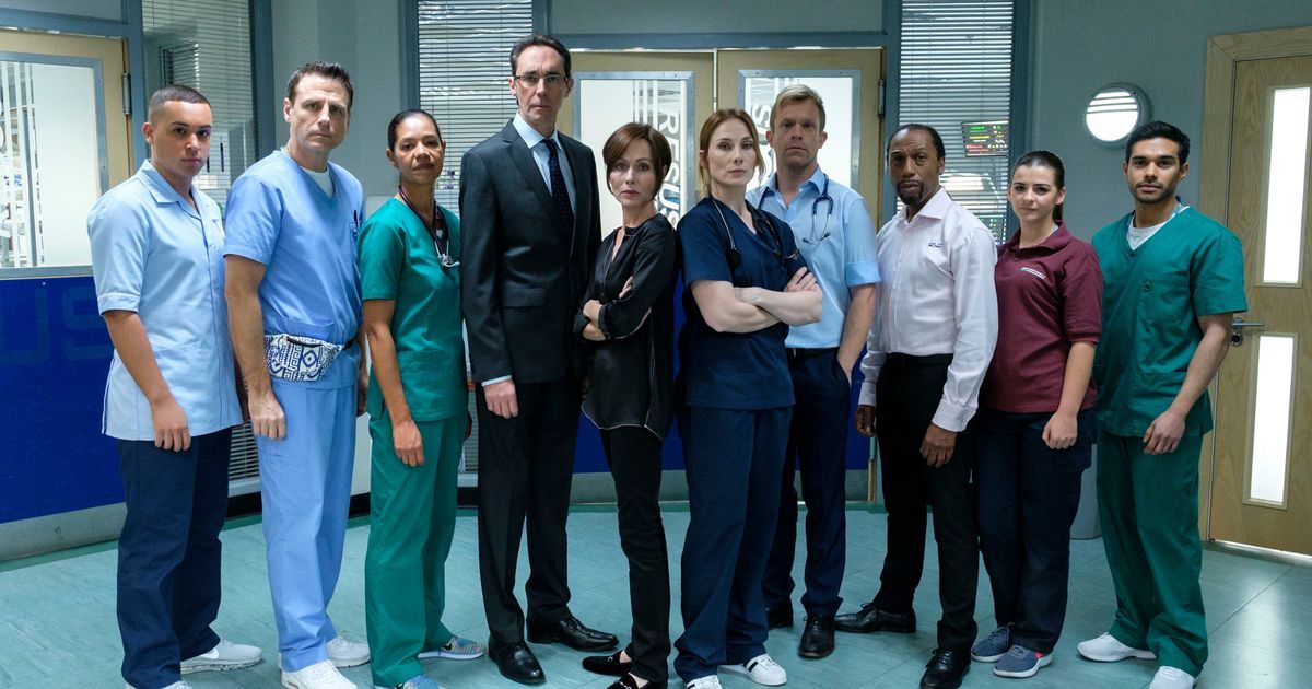 Casualty fans stunned as Corrie legend appears in soap…