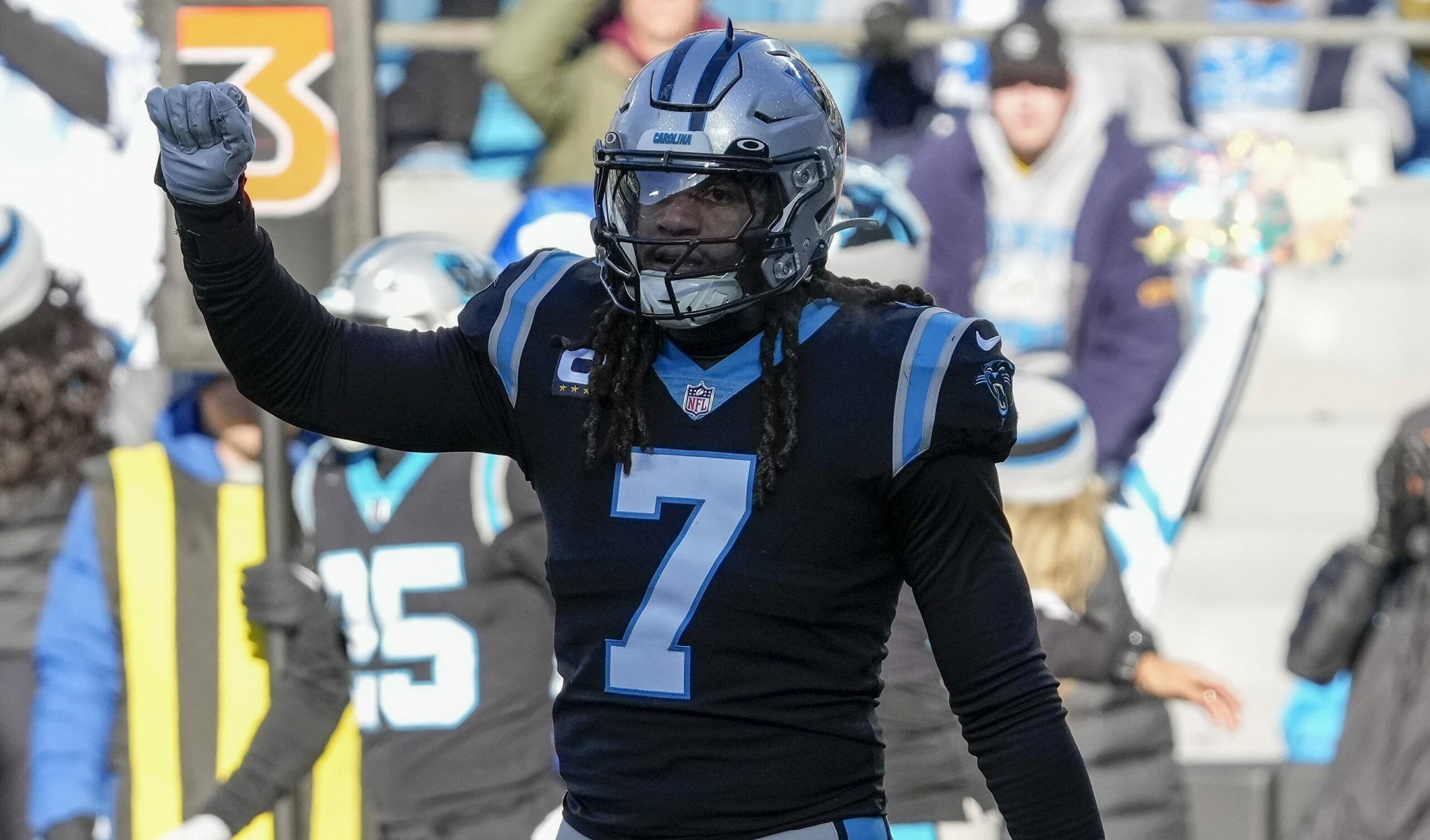 Details of reworked contract between Shaq Thompson,…