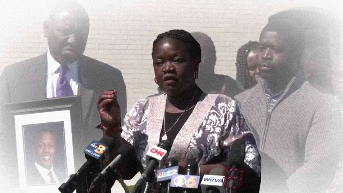 Police Officers Charged With Murder in 'Smothering' of…