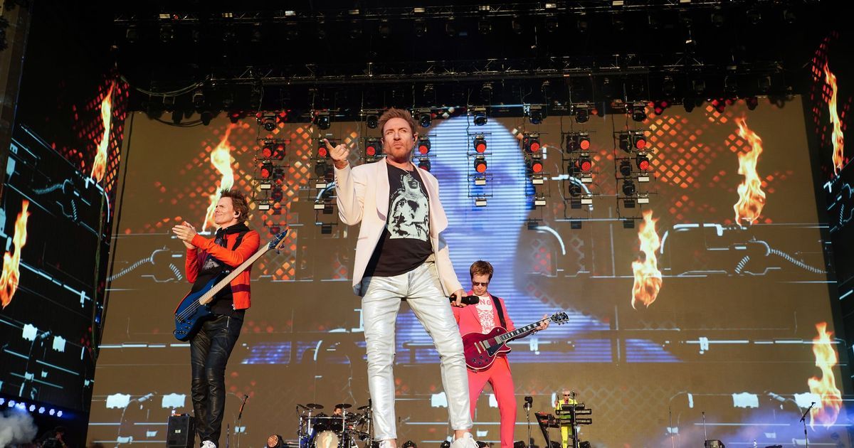 Duran Duran and original guitarist Andy Taylor reunite…