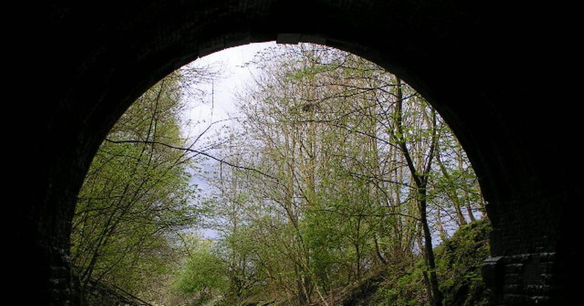 Scotland's 'eerie' abandoned railway tunnels walkers…