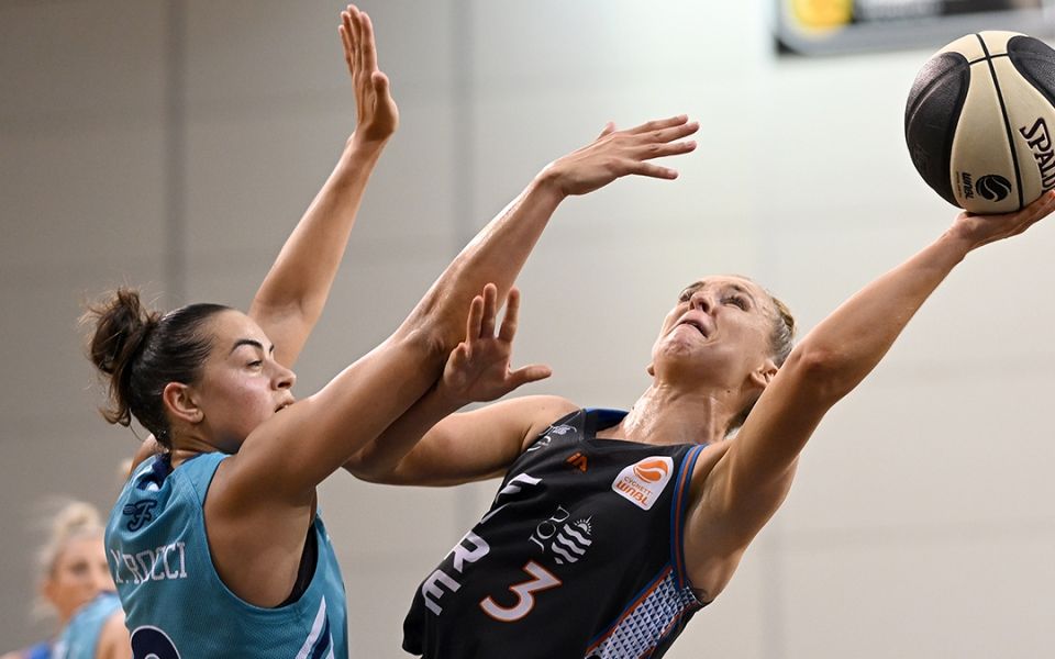Townsville Fire surges to WNBL title after grounding…
