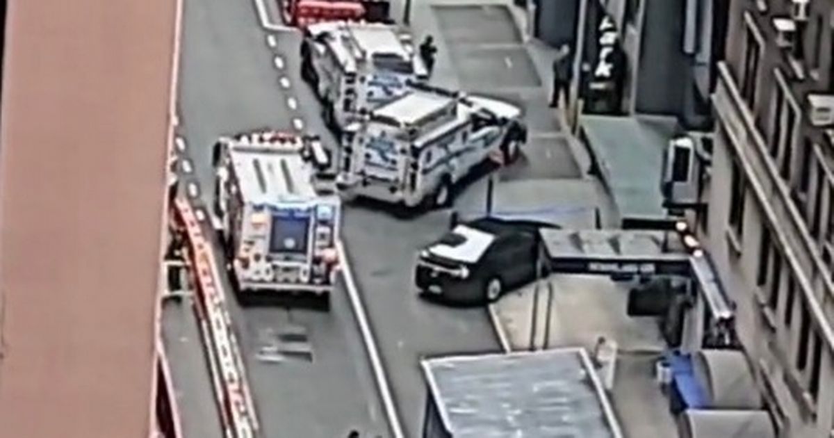 FBI suspect threatens to jump from 31st floor of…