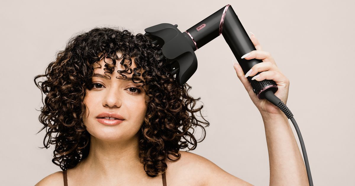 Popular Shark styler that rivals Dyson at ‘best price…