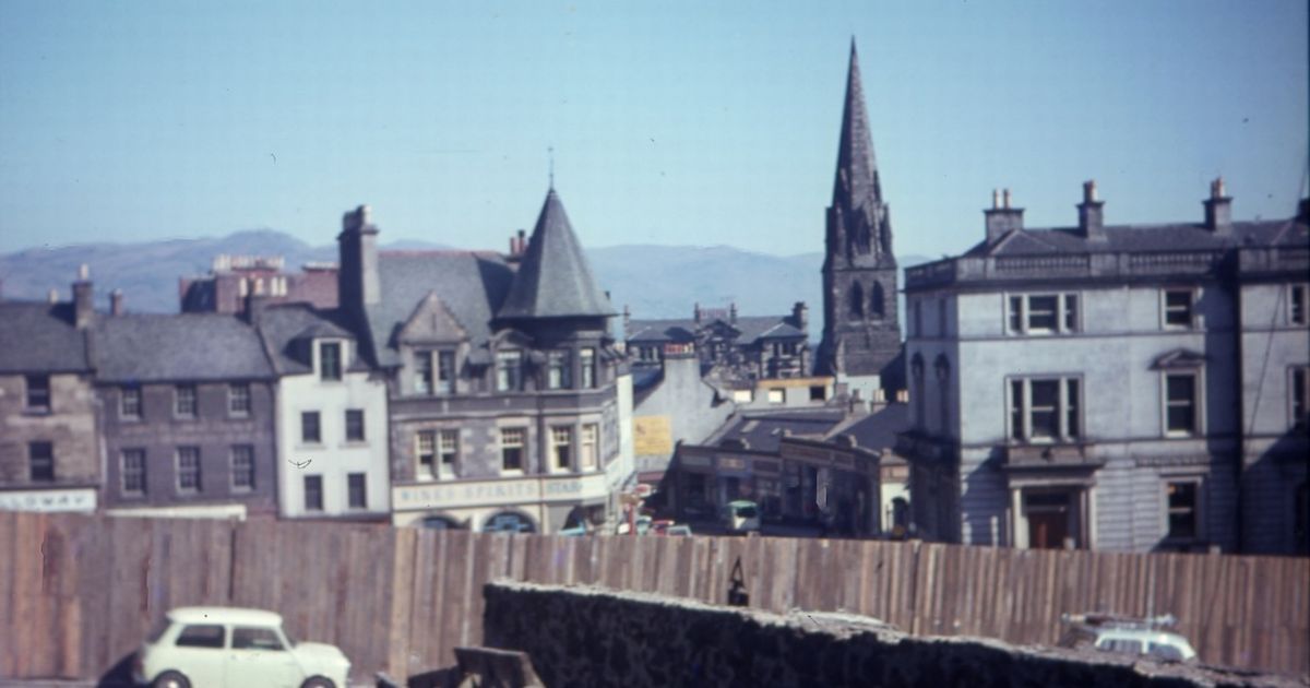 Mystery photographs of Stirling during the 1960s go on…